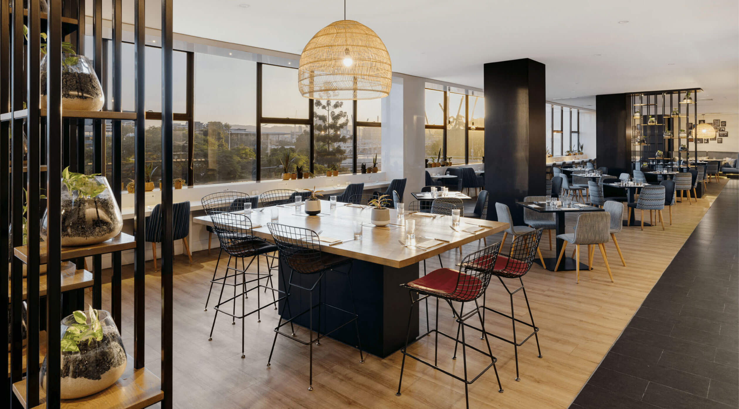 Zuma Bar & Grill | Dining | voco™ Brisbane City Centre